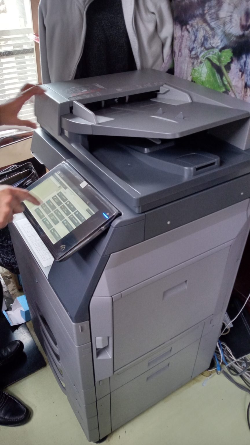 三鷹のお客様へ最新コピー機SHARP BP-50C55納品！！ | syshan株式会社