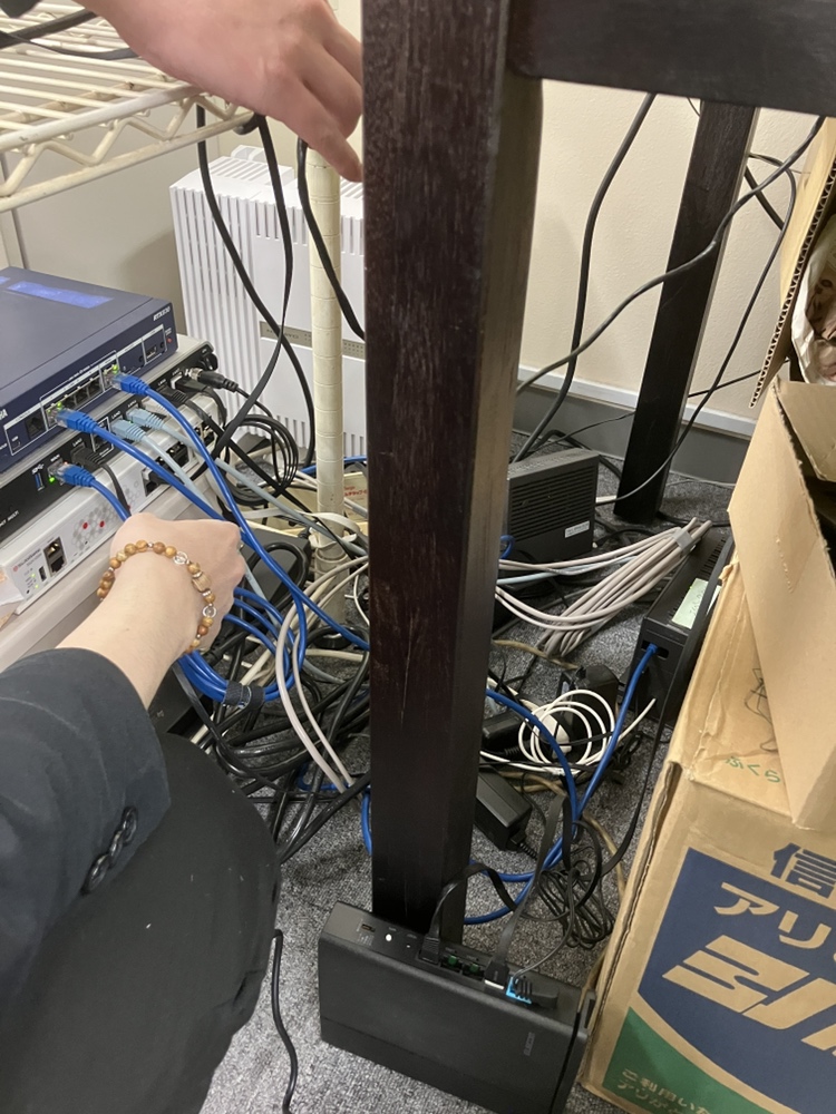 飯田橋のお客様へH3Cとセキュリティーハブを納品させて頂きました♪ | syshan株式会社