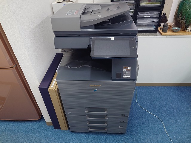 syshan城南オフィスより！以前からお付き合いをさせて頂いている石川県のお客様にSHARP複合機BP-60C31納品！ | syshan株式会社